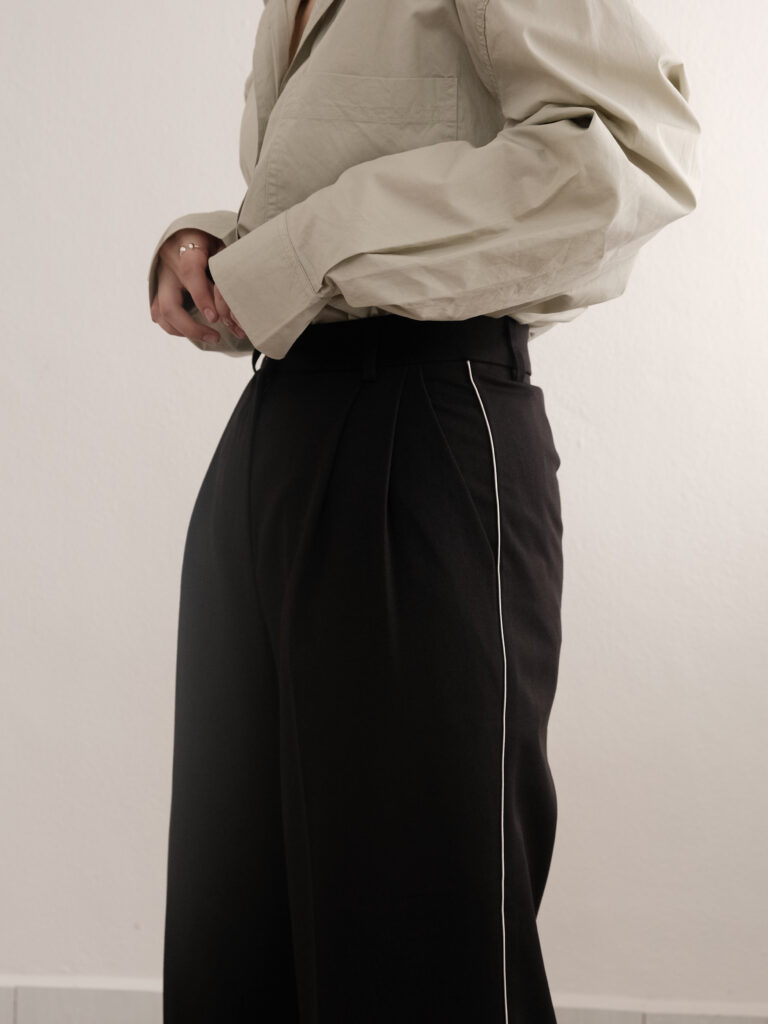 Contrast Piping Pants in Black – Bumi Studio